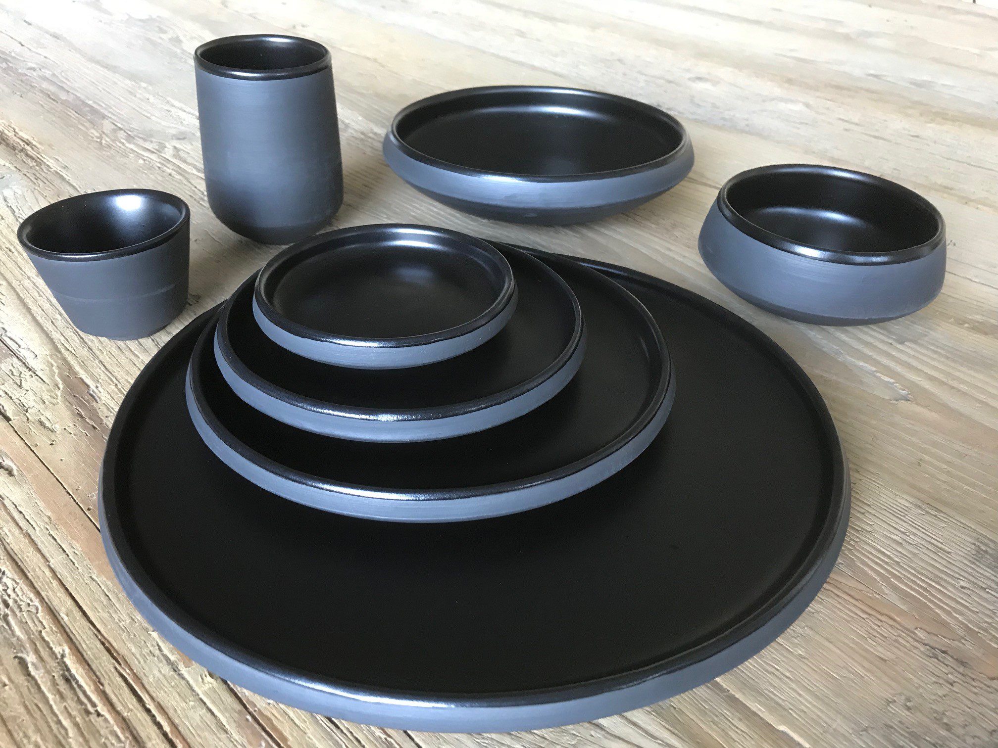 Noir - Rochini - finest tabletop - unique world of products from ...